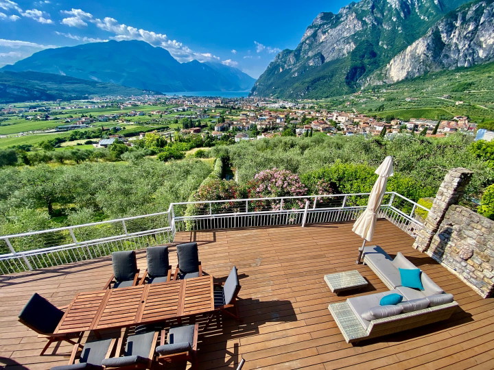 Stunning Villa Lake Views 100m² Terrace - Riva del Garda