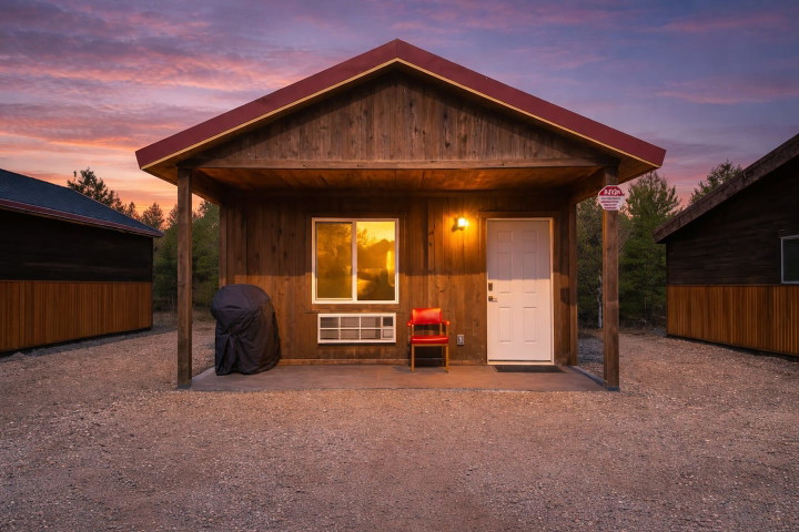Yellowstone Rocks Cabin9 + Wifi + Petfriendly + Ac + 30ynp - Idaho