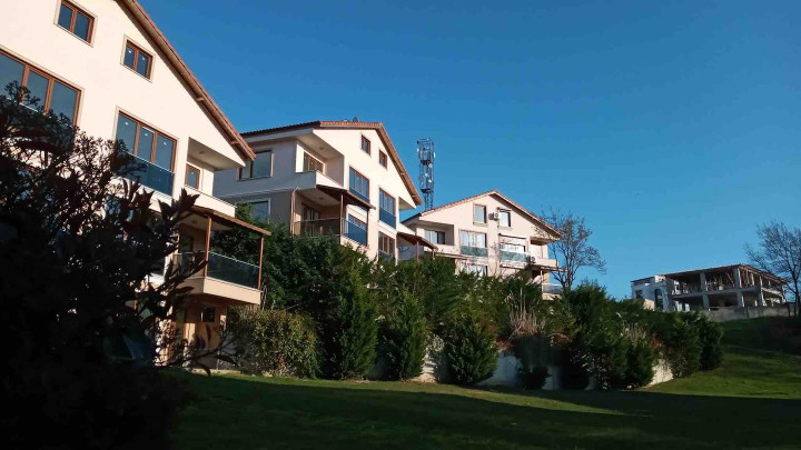 Yatak Odalı, Deniz Manzaralı, Bahçeli, Yeni Villa - Yalova