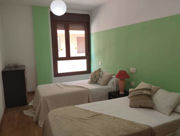 Precioso Piso Con Ducha Hidromasaje - Astorga