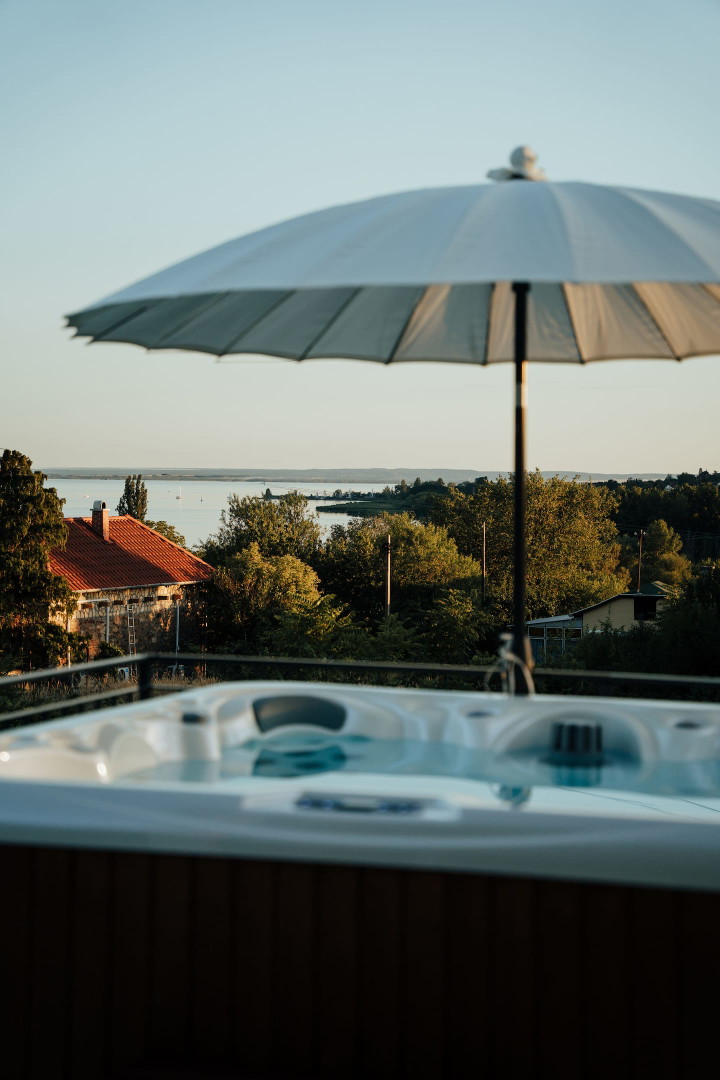 Villa At Badacsonyörs With Lake View - Hungary