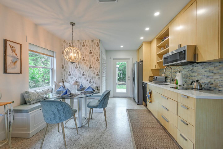 Sunny Florida Escape W/ Patio, Grill & Fire Pit! - Naples, FL