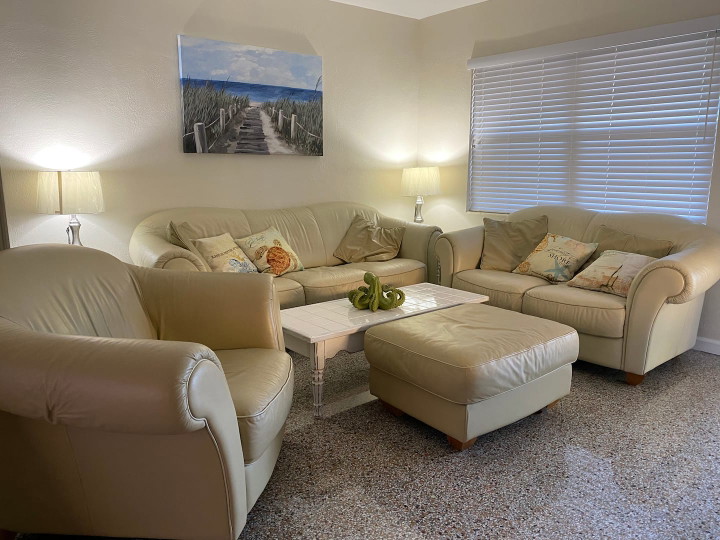 Stay 3 Get 1 Free At The Estate - Pinellas County, FL