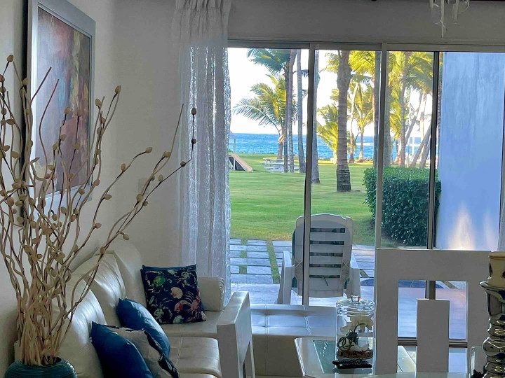 Beachfront Groundfl. 2br L 2ba Seawinds - Cabarete