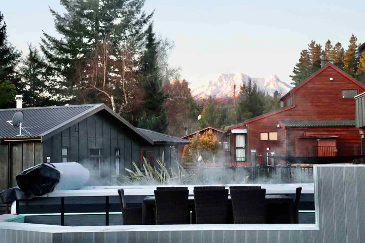 Tiffany Resort Luxury With Exclusive Swim Spa - Ohakune