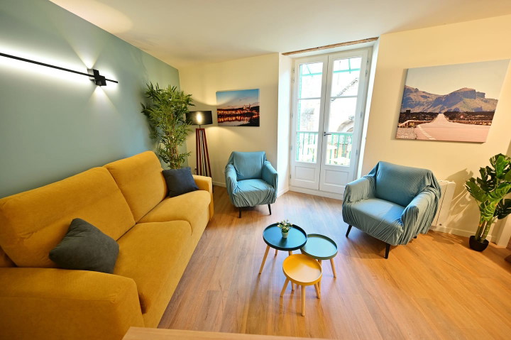 Appartement Georgio Avec Balcon - Tournus