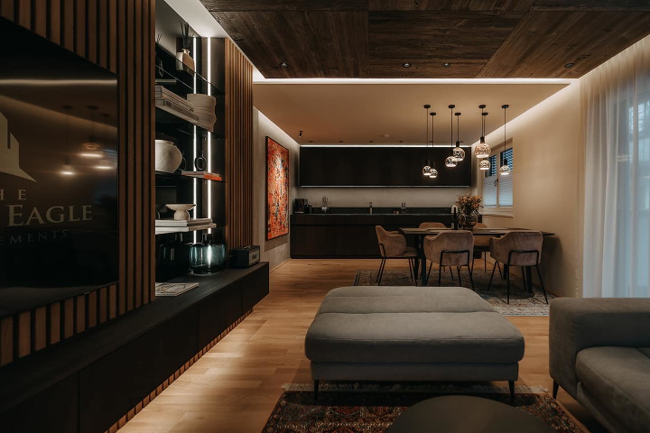 Black Eagle: Loft In Tirol Overlooking The Alps - Zell am Ziller