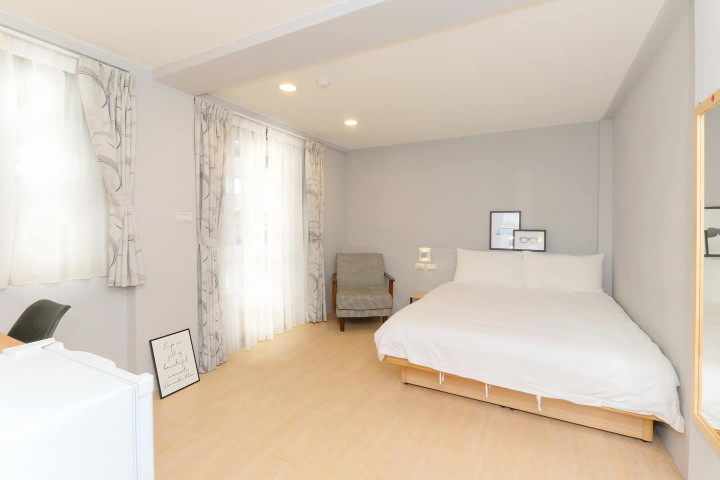 Double Room N3@ 2 Min To Mrt (Line 1 & Line 3) - Taipei