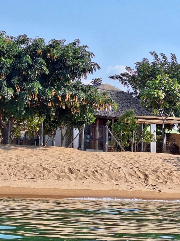 Jb Beachfront Cottage - Malawi