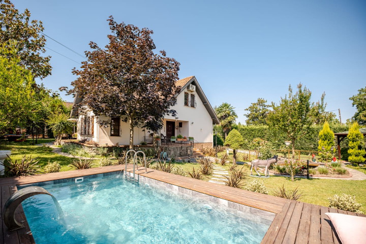 Villa Base Kırkpınar. Detached Villa With Hot Pool - Sapanca