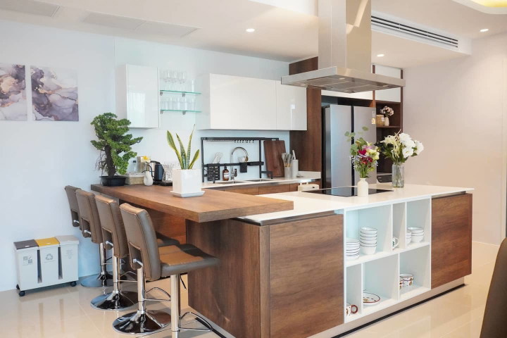 Appartement De Luxe 2 Chambres 4 Lits Piscine Et Fitness - Phuket