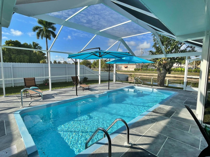 Lily's Beach House - Pool And Direct River Access - Sanibel Island, FL