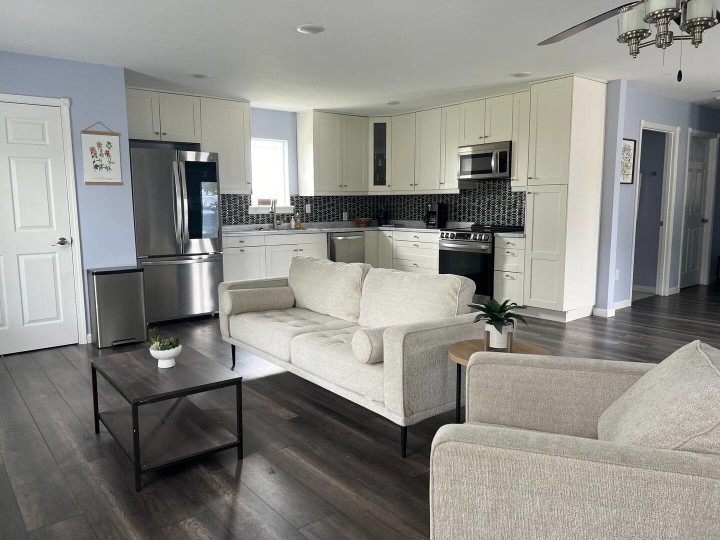 Cozy & Stylish 2 Bed /1bath In Maize - Wichita, KS