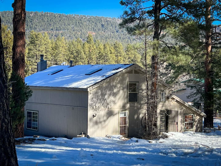Pappy Cabin
Your Happy Place - Christopher Creek, AZ