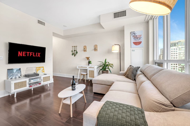 Boho 2bdrm Sleeps 6 Near Rogers/mtcc/union/cntower -