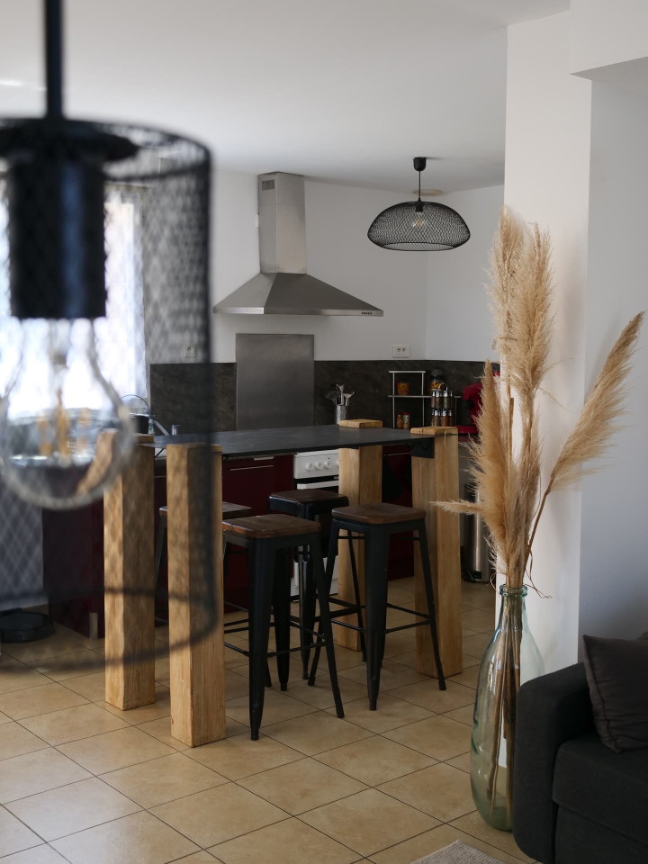 Grand Appartement Avec Parking Gratuit - Limoux