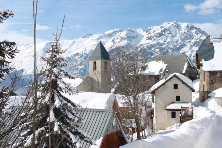 Duplex Dans Une Maison De Caractère - Villard-Reculas