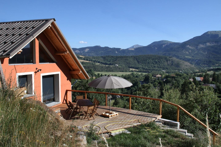 La Maison Des Guillens Rénovée Et Spacieuse - Alpes-de-Haute-Provence
