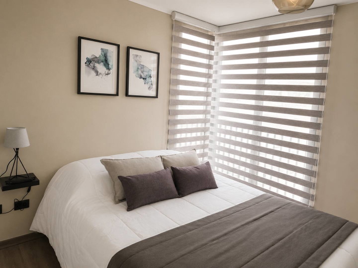 Centrally Located Apartment + Parking - Valparaíso