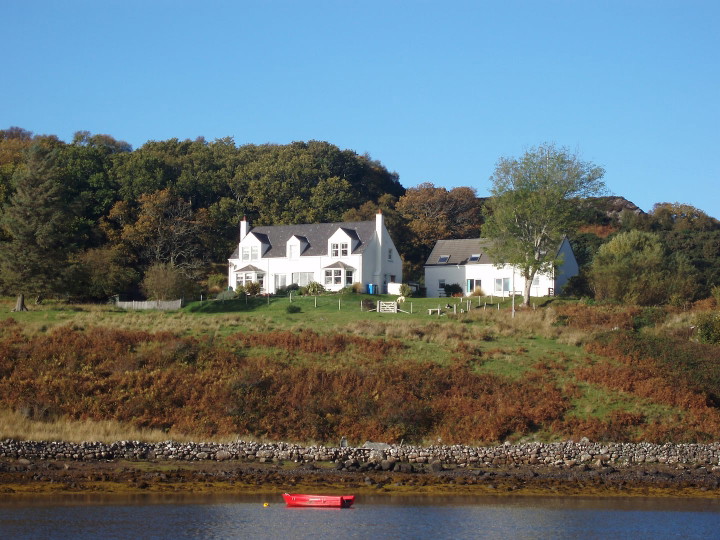 Ceomara Cottage 2,
 Cosy Cottage
 In Badachro Bay - Gairloch