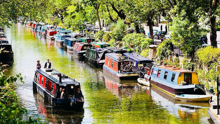 The Canal Side Bright Executive Residence - London
