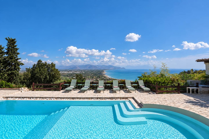Villa Mariani - Italian Coastal Charm - Sabaudia