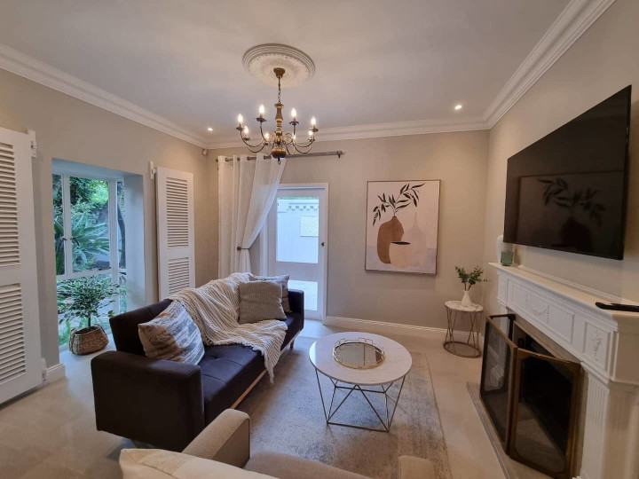Rosemary Luxury Cottage, Garden + Backup Power&h2o - Randburg