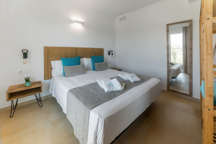 Bamblue Apartments  Cozy Apartment With Large Balcony - Pineda de Mar