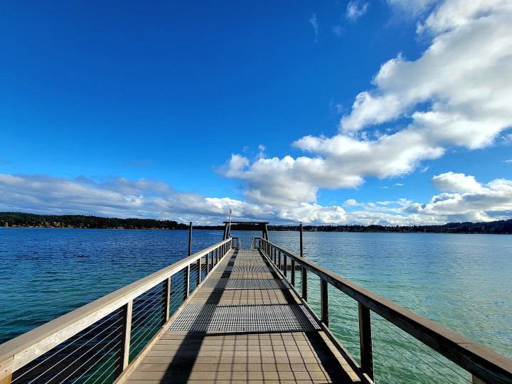Enetai Beach House W/ Dock And Hot Tub - Silverdale, WA