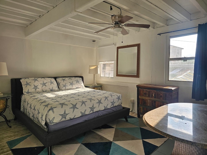 The Landmark Suite 3br/1.5ba - Walk To Main Street - Saint Thomas