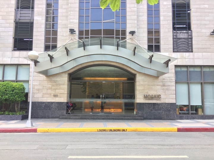 Spacious Studio In Upscale Greenbelt Makati - Taguig