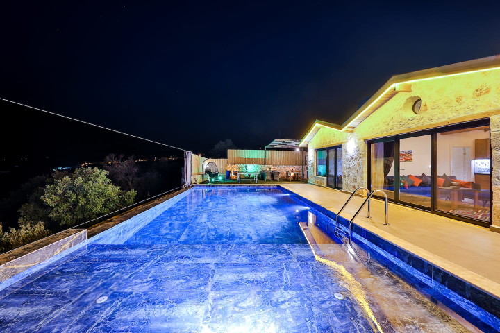 İN Kaş/kalkan Villa For Rent 3 Beds 5 Persons - Antalya
