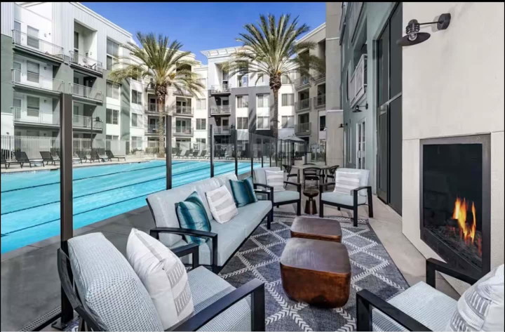 Fully Furnished Brand New Entire Unit By Irvine - Santa Ana, CA