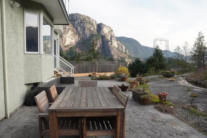 Incredible Views, Sauna, Climbing Out Your Door - Squamish