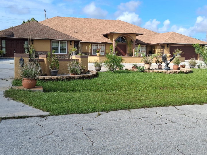 Quiet & Cozy W/ Private Entry | Near Becker Road - Port St. Lucie, FL