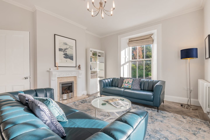 Peregrine, Luxury Apartment In Bowness - Windermere
