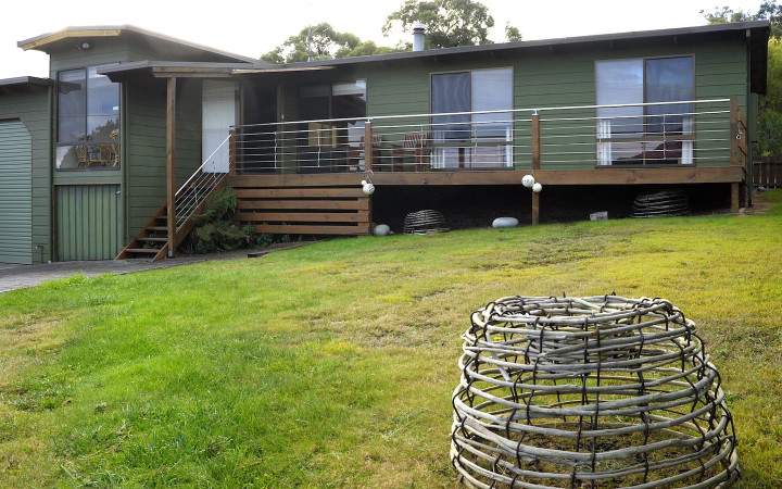 Hazards House - Coles Bay
