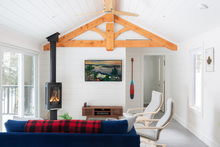 Dock | Modern Muskoka Waterfront - Huntsville