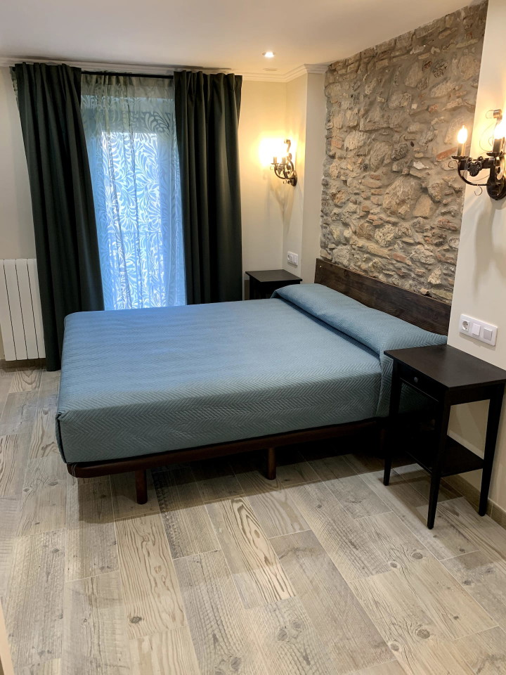 Milana Girona 301 - Girona
