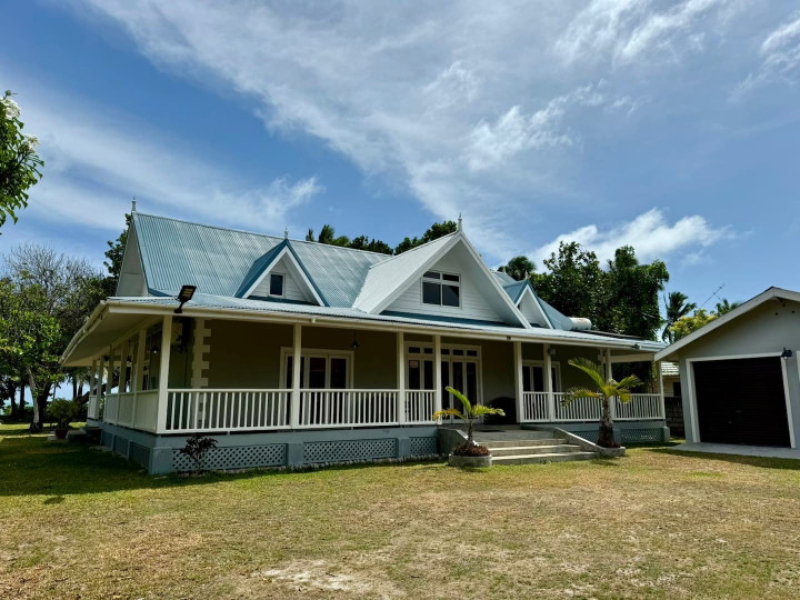 Sunset Hideaway Beach House - Seychelles
