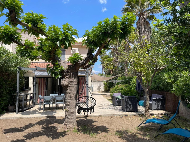 Maison Bord De Mer En Corse - Borgo