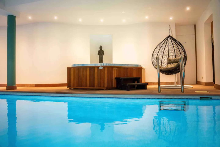 Havre De Paix à Bruxelles Avec Piscine Et Sauna! - Bruselas