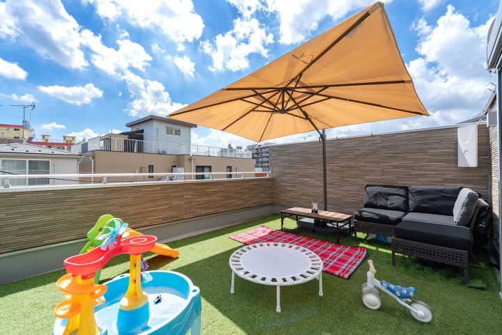 A Warm Living Room With Underfloor Heating For Spending Quality Family Time | Rooftop | Ikebukuro Area | 3 Bedrooms | 7 Beds - Ikebukuro