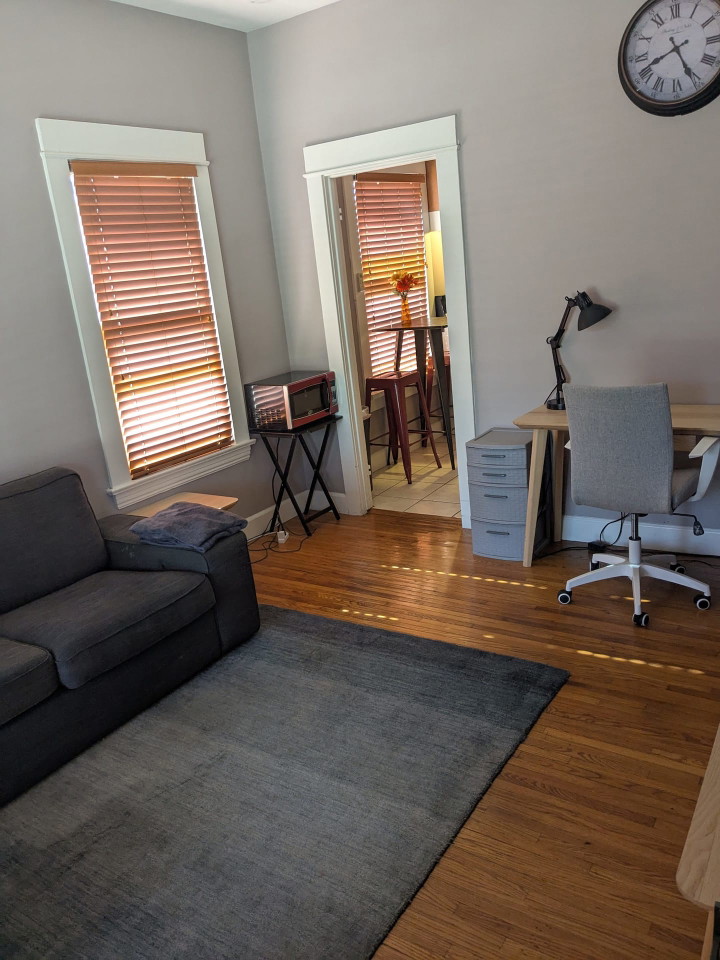 Craftsman Home, Apartment #1 - Pasadena, CA