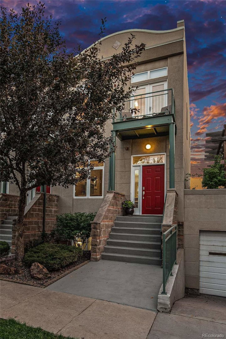 Private Apt/shared Entrance/blocks From Downtown - Denver