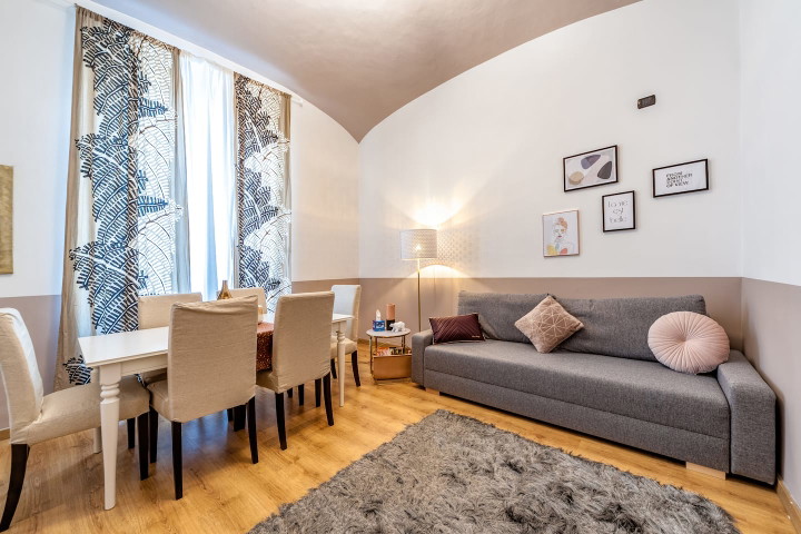 Rome Your Home Termini Deluxe 8 Pax Apartment - Rom