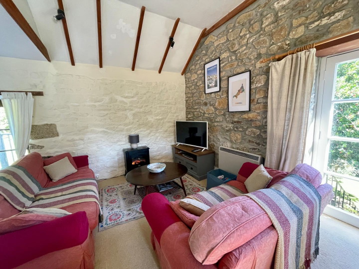 Swallow Barn With Decking, Garden And Parking - Falmouth