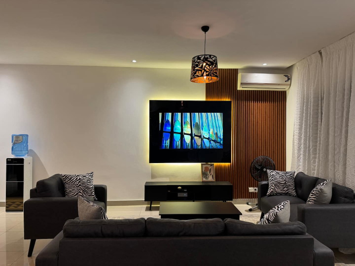 Beautiful 3-room Apartment In Mermoz Near Pathé, Kfc & Banks - Dakar