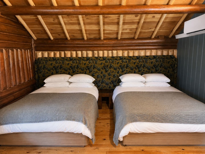The Dreamer | Double Queen Cabin Near Yellowstone - West Yellowstone, MT