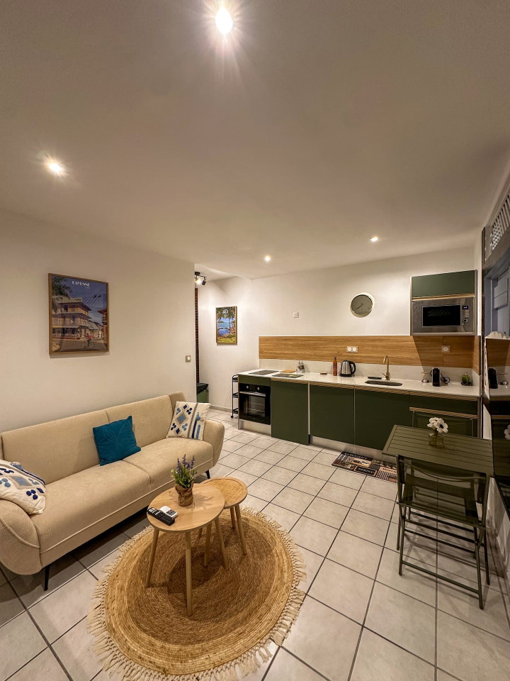 Stylish T2 In A Historic Creole House - Cayenne